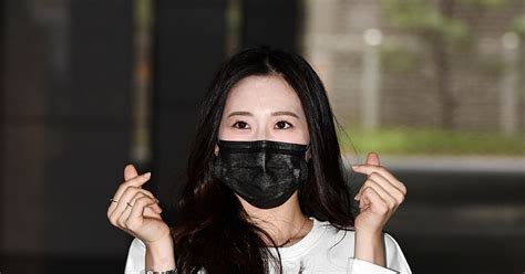 윤서령 사랑스러운 트롯천재 여고생[포토엔hd]