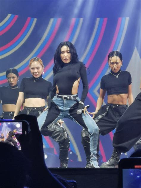 Mamamoos Hwasa Hints To Fans That She Is Working On Her New Album