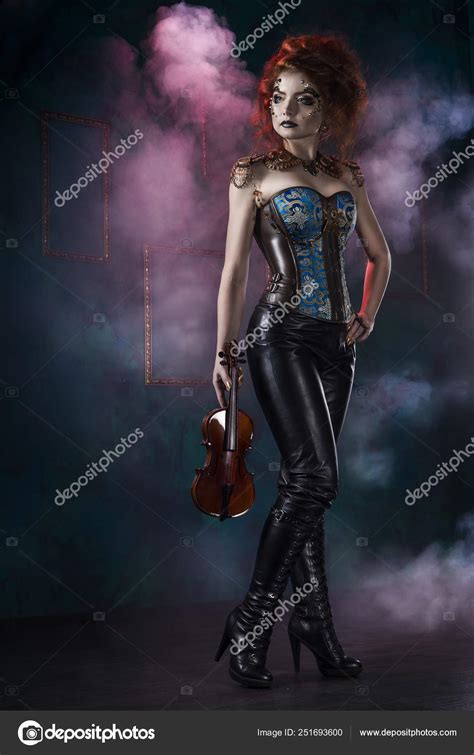 Corset Redhead Telegraph