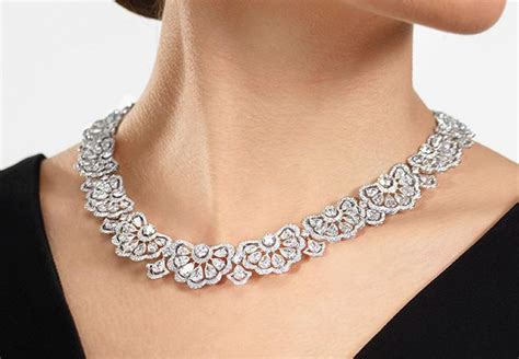 蕭邦chopard 2021頂級珠寶暨腕錶展 凝聚繽紛的彩寶世界 城邦國際名表