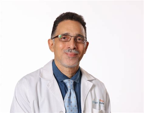 Procare الأطباء