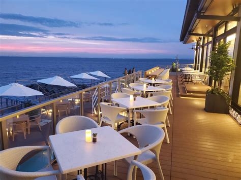Rooftop Restaurant Restaurant Decor Rooftop Bar Restaurant Design