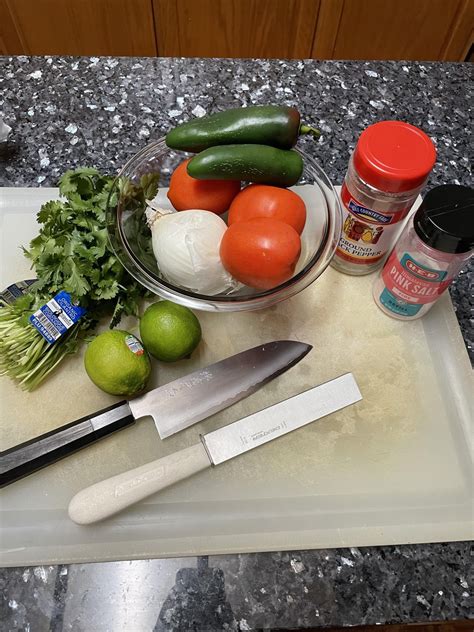 Basic Pico R Salsasnobs