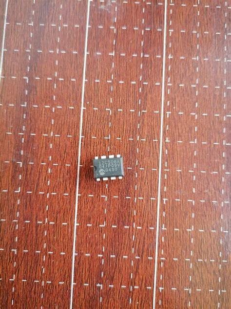 1PCS PIC12C508A 04 P 12C508A 04 P 12C508A 04 P DIP 8 MCU IC EBay