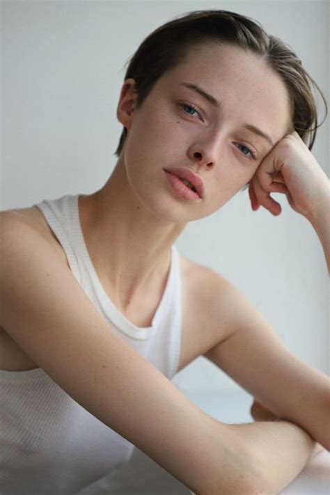 Cassady Clover Model Profile Photos And Latest News