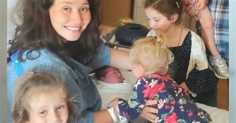 Little Rascals Star Brandon Bug Hall Calls Daughters Dishwashers