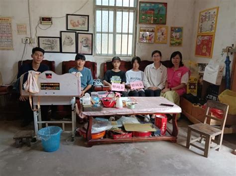 爱心暖童心横州市南乡镇多部门联合开展“六一”慰问贫困儿童活动澎湃号·政务澎湃新闻 The Paper