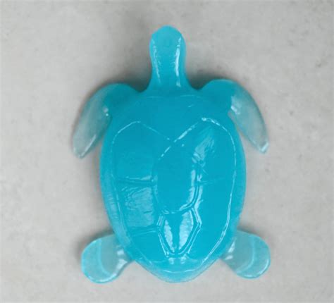 Turquoise Sea Turtle Grace Bell Art