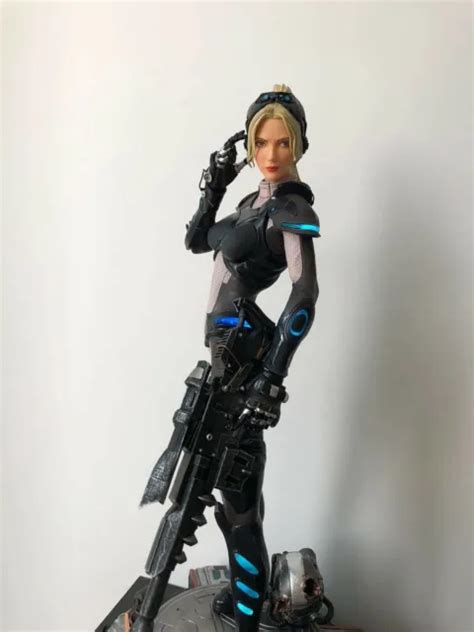 Starcraft Terran Nova Terra Ghost 14 Scale Statue Mayflies In Stock £