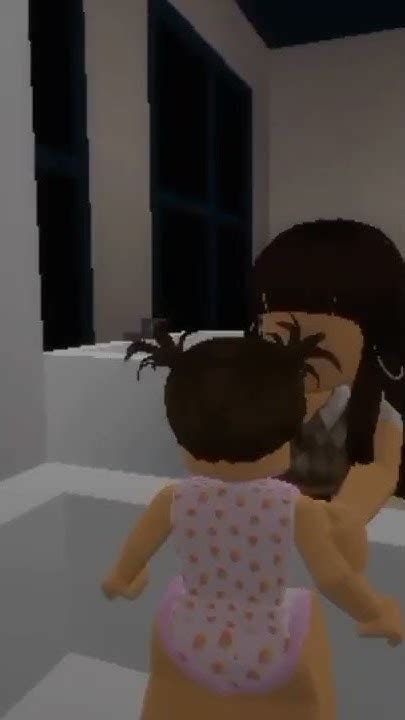 بلا ماما بلا باباا 🙂😭 Youtube