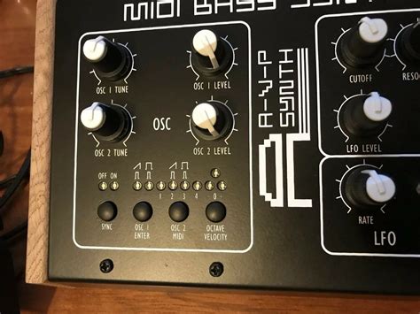Matrixsynth Avp Synth Midi Bass Synthesiser Mbs 100