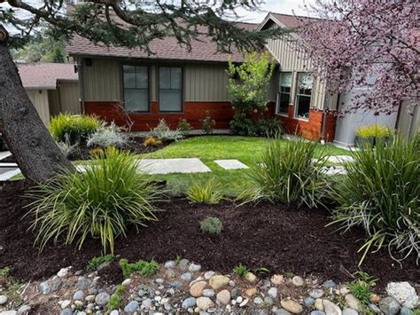 Yard Assistant Updated March 2025 10 Photos 3440 Chugach Pl