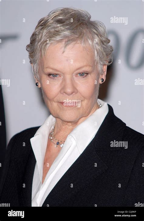 Dame Judi Dench James Bond 007 Photocall For Quantum Of Solace Stock