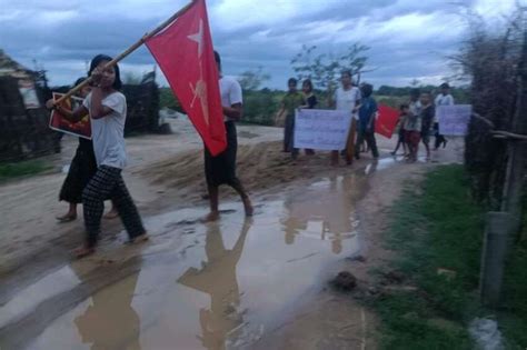 ရွှေဘိုမြို့နယ်တွင် စစ်အာဏာရှင် ဆန့်ကျင်ရေးချီတက် ဆန္ဒပြ Khit Thit Media