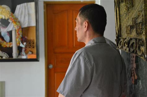 穿慈濟制服說家屬的心聲