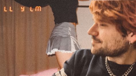 𝑹𝒐𝒔𝒂𝒍í𝒂 𝑳𝑳𝒀𝑳𝑴 Reacción Youtube