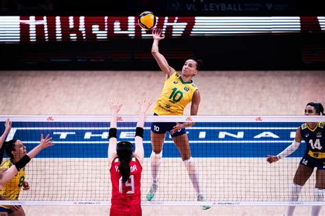 巴西女排3比1淘汰日本女排晋级四强财经头条