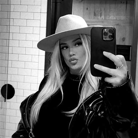 Madi Carter Madiiicarter On Threads