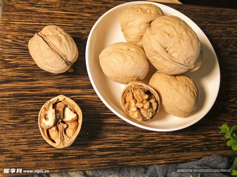 核桃仁摄影图食物原料餐饮美食摄影图库昵图网