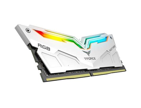 MEMORIA RAM TEAMGROUP DDR4 16GB 8GBX2 FRECUENCIA 3200 MHZ T FORCE NIGHT HAWK WHITE PARA PC