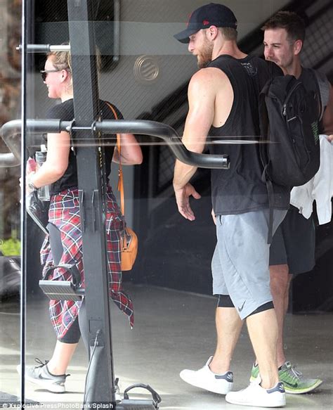 Hilary Duff Reunites With Personal Trainer Ex Jason Walsh Daily Mail
