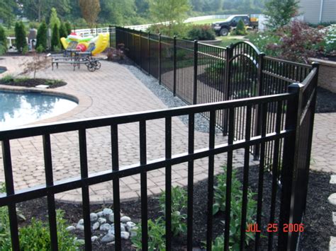 Fence Installation And Design Llc