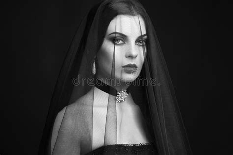 Halloween Vampire Woman Portrait Stock Image Image Of Lips Costume