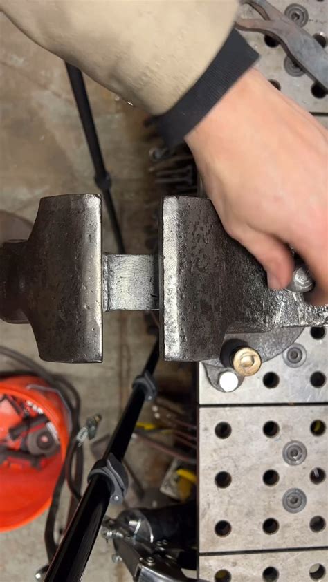 Swivel Jaw Vise R Blacksmith Forge