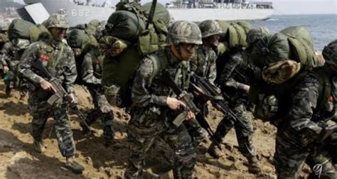 美韓士兵聯合登陸作戰演練 每日頭條