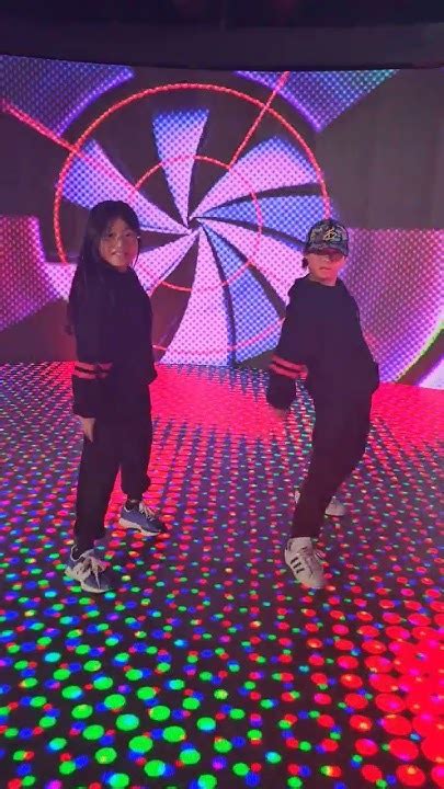 경이로운 소문 옷입고 추는 하입보이 Youtube