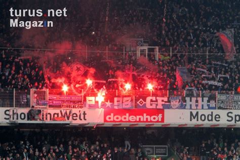 Foto Hamburger Sv Bei Werder Bremen 01 März 2014 Bilder Von