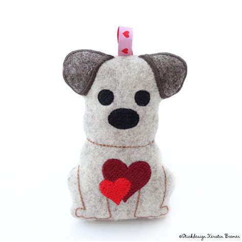 Hund ITH Stickdatei Mit Herze KerstinBremer De