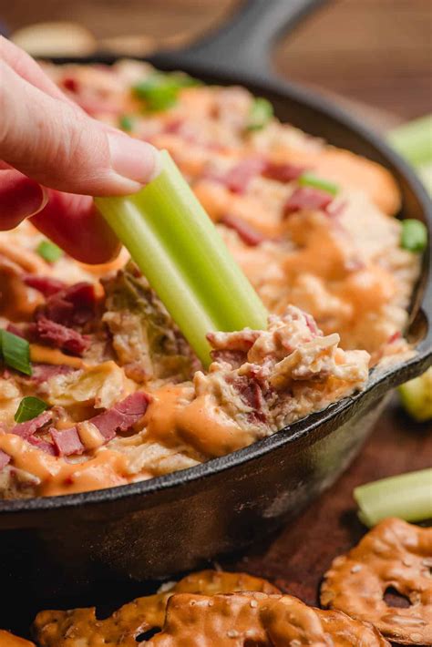 Slow Cooker Reuben Dip Neighborfood