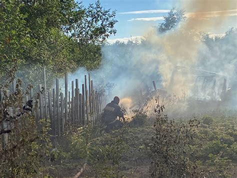 В Охе на Сахалине ликвидировали пожар на площади в 1 гектар