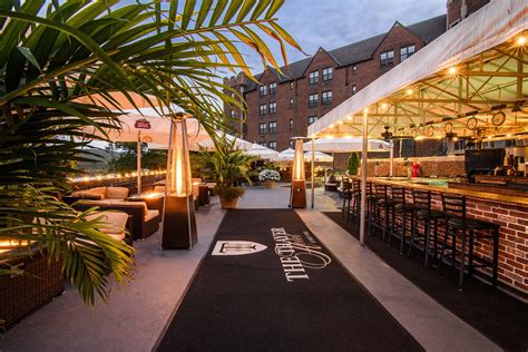 Zulu Time Rooftop Bar