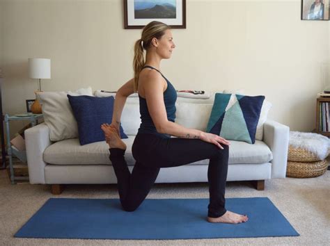 The Best Yoga Poses For Hiking And Backpacking Bearfoot Theory