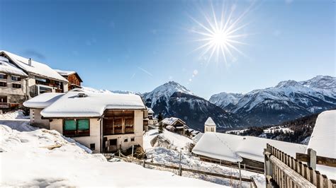 Winterwandern In Vnà Ins Verschneite Val Sinestra Die Post
