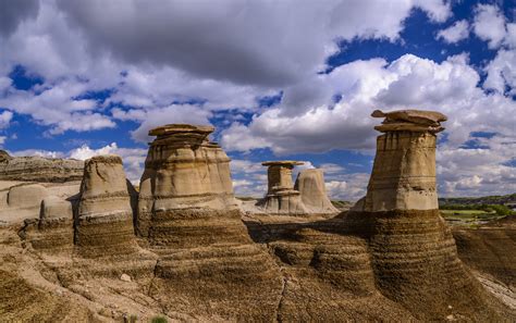 Hoodoos Bei Drumheller Alberta Kanada Foto And Bild Frühling Natur