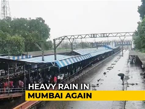 Mumbai Local Trains Delayed Latest News Photos Videos On Mumbai
