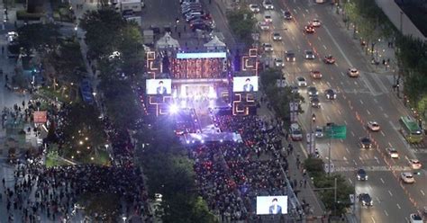 영동대로서 펼쳐진 케이팝 콘서트