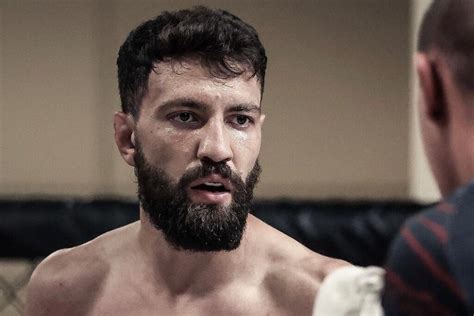 Afghanistans Javid Basharat Wins Ufc Debut Asian Mma