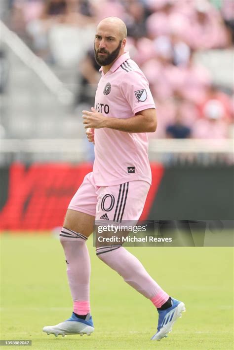 Gonzalo Higuaín Of Inter Miami Cf In Action Against Atlanta United