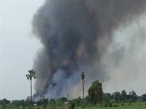 ခင်ဦးတွင် စစ်တပ်က ပြည်သူ ၄ ဦးကို လူသားဒိုင်းအဖြစ် ဖမ်းဆီးသွားပြီး နေအိမ်များကို မီးရှို့ဖျက်ဆီး