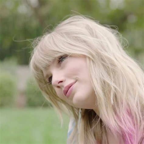 Pin By Kailah Hunter On Lover Taylor Swift Photoshoot Taylor Alison