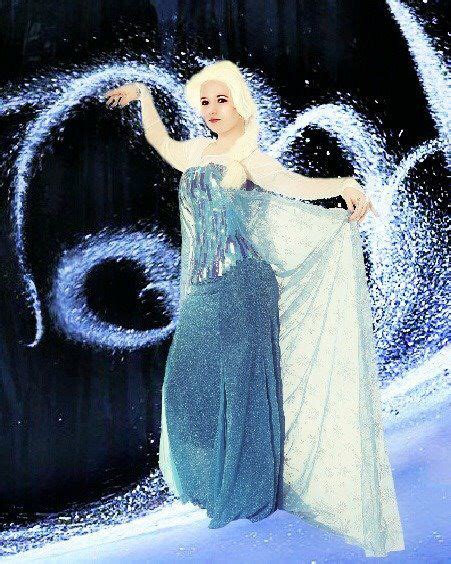 Baroness Von T Disneys Queen Elsa Cosplay By Sabrina Hargis Photo By