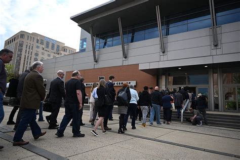 Settlement Reached In Fox Vs Dominion Lawsuit Cnn Business