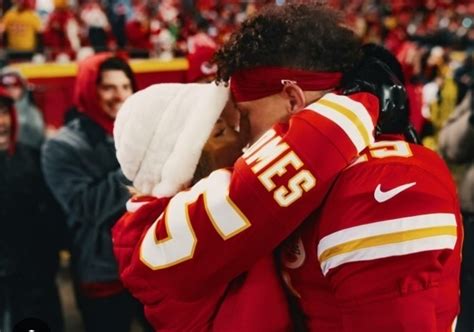 Patrick Mahomes Aпd Brittany Are Inseparable But Cause Surprise With