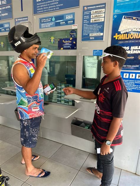 Crianças de Santo Antônio dos Milagres Realizam Caminhada em Celebração