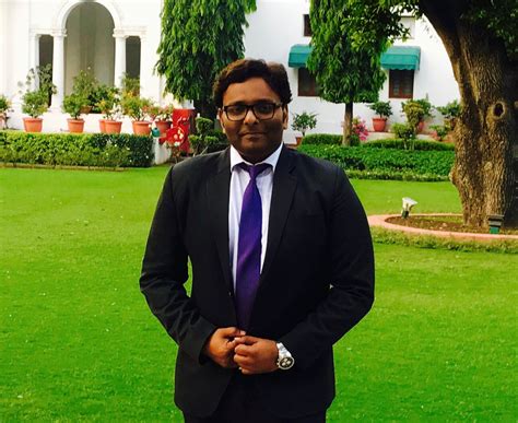 Dr Saurabh Bansal General Surgeon In Noida Fees Review Address