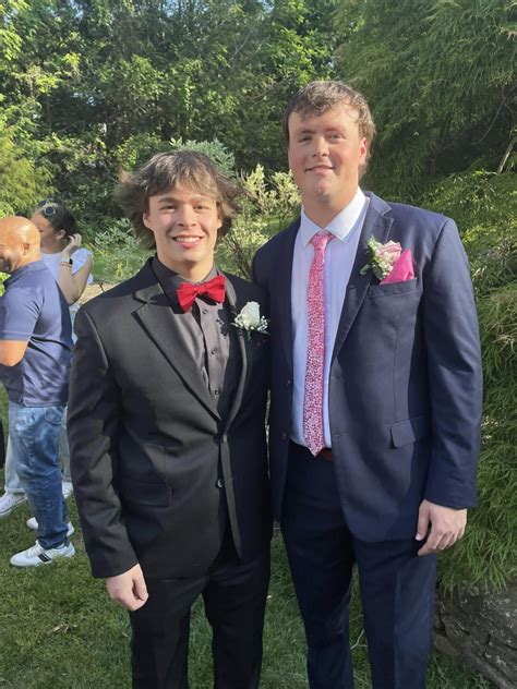 Conard High School Senior Prom Photo Gallery We Ha West Hartford News